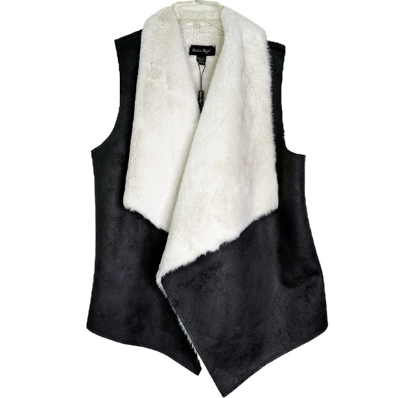 Charlie Paige | Jackets & Coats | Nwt Charlie Paige Faux Fur Suede ...